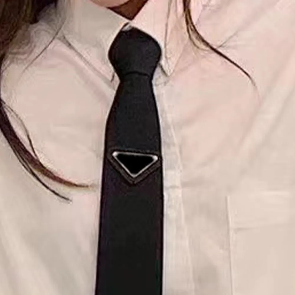 DHgate.com:Fashion Neck Ties Men and Women Designer Prad Tie P Inverted ...