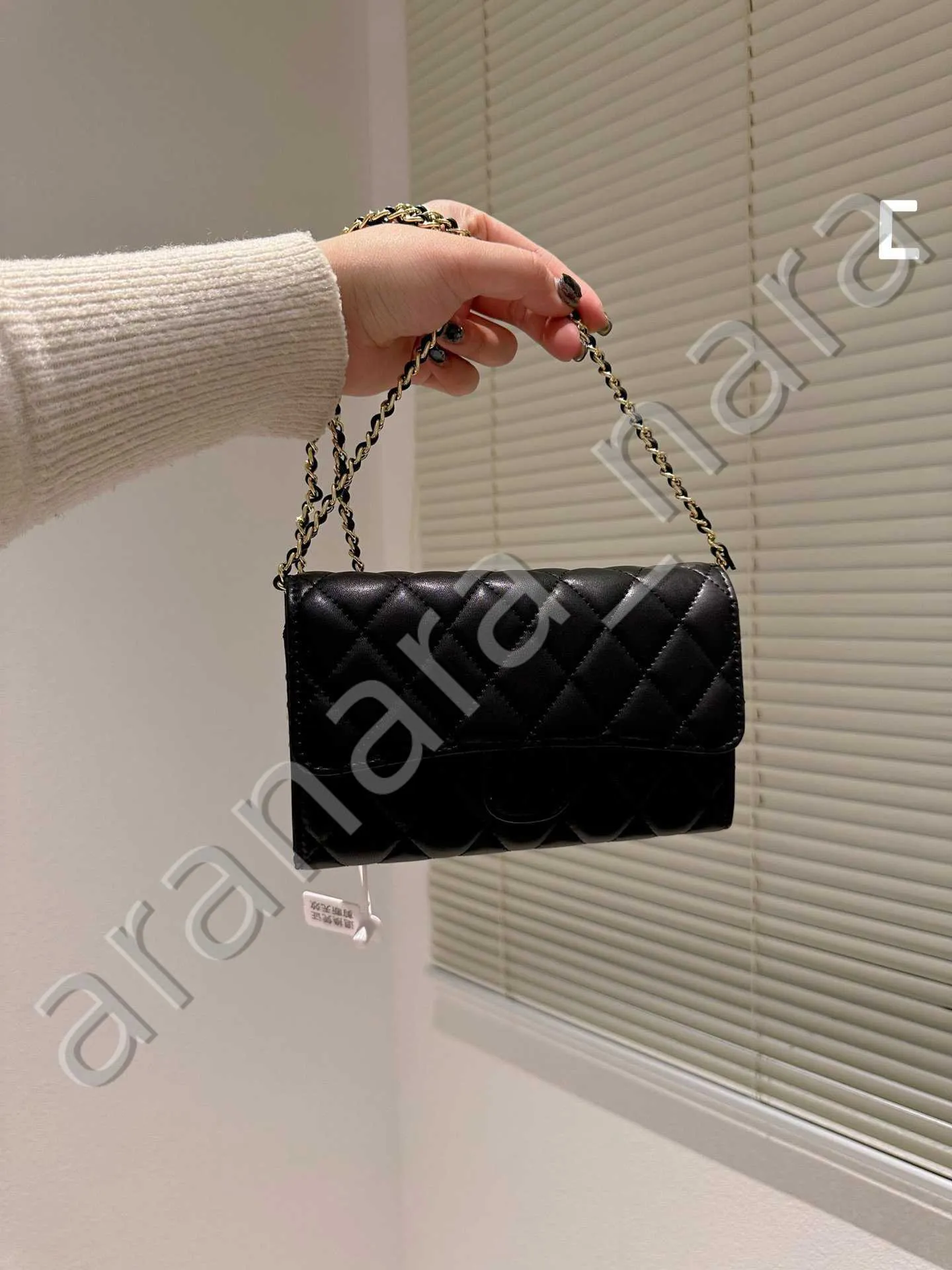 Stylish Lambskin Crossbody Bag: Premium Multi Functional Purse For ...