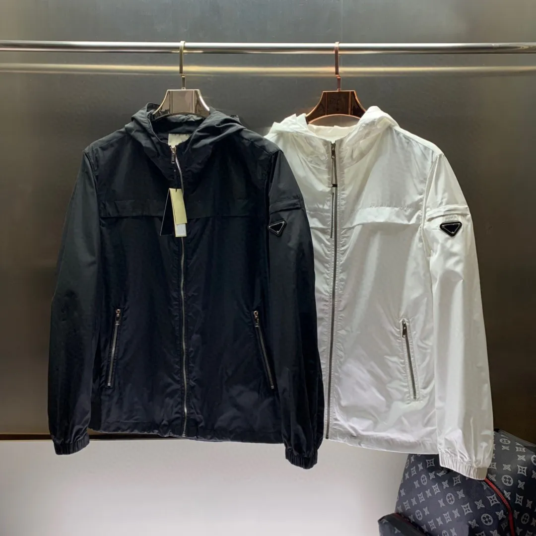 Lightweight Breathable Men's Jacket: Stylish Splicing Design, Zipper ...