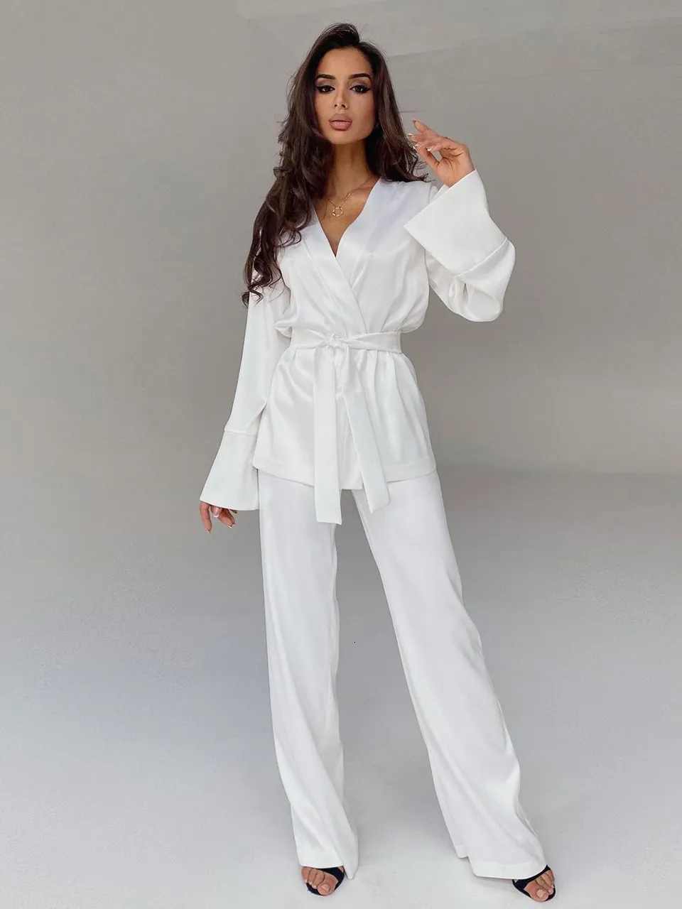 Women's Satin Pajamas Sets Full-Length V-Neck Sleepwear with Full ...