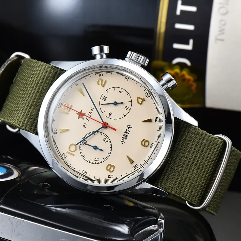 Mens Luxury Watches: Elegant Timepiece With Five Stitch Detailing, All ...