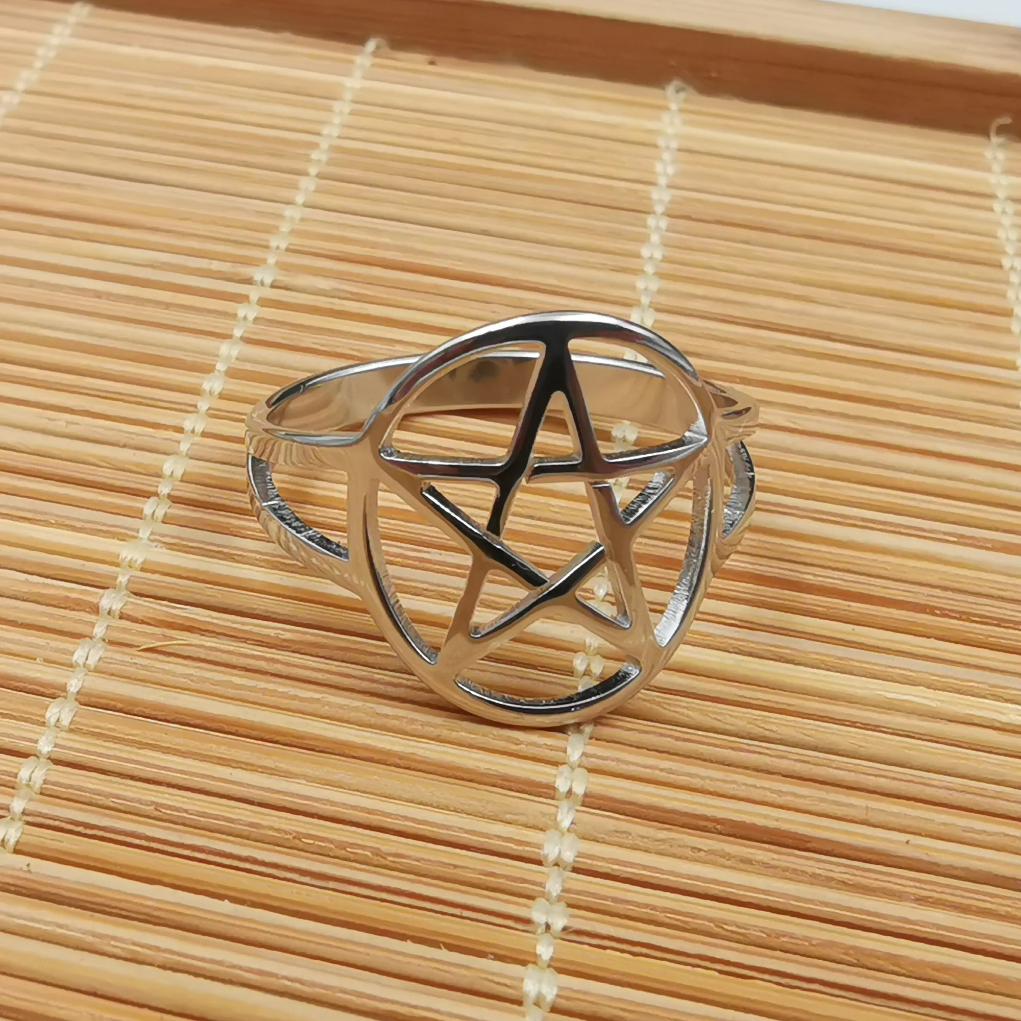 Anneaux D'étoiles Pour Hommes Pentagram, Wicca Pentacle Bijoux En Acier Inoxydable Amulet ...