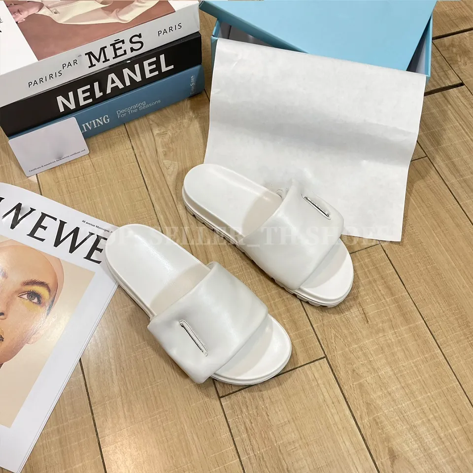 Designer Vetements Slippers Soft Padded Nappa Leather Slides Women Pool ...