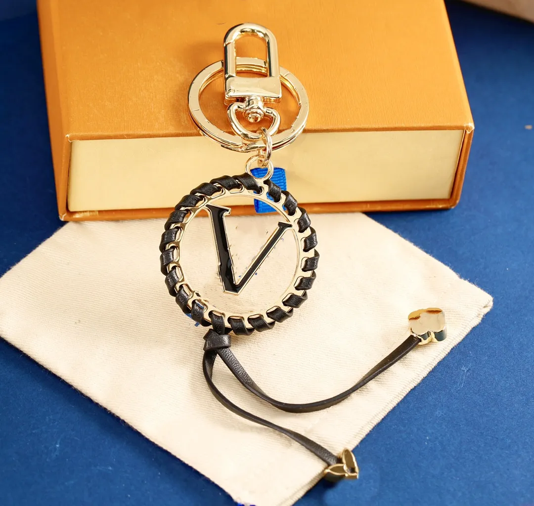 Fashion Lanyards Luxury Keychains New Designer Keychains Fashion Alloy ...