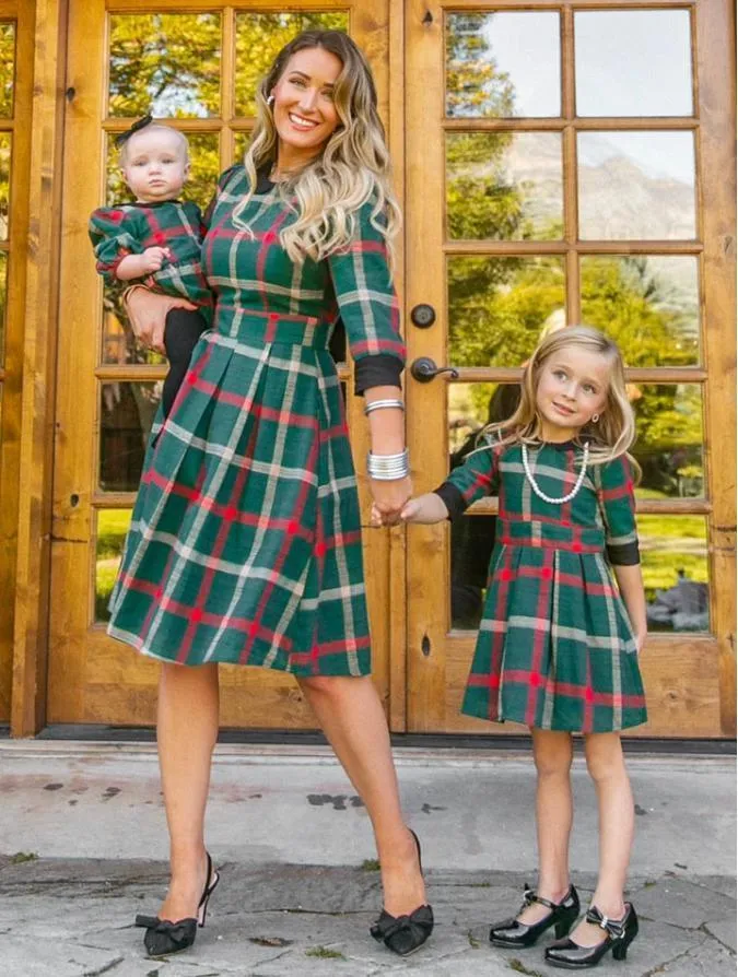 Plaid Family Matching Dresses | Green Elbow Sleeve One Piece Outfit Set ...