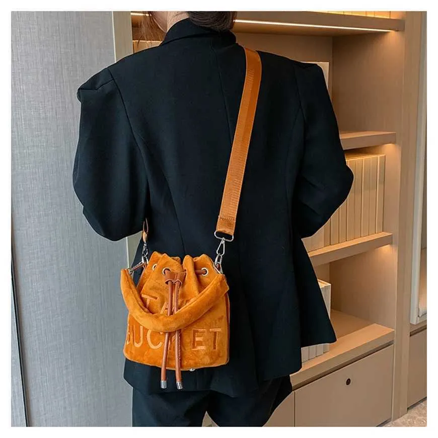 Bucket Handbag PU Leather Shoulder Bag Travel Tote with Soft Handle in ...