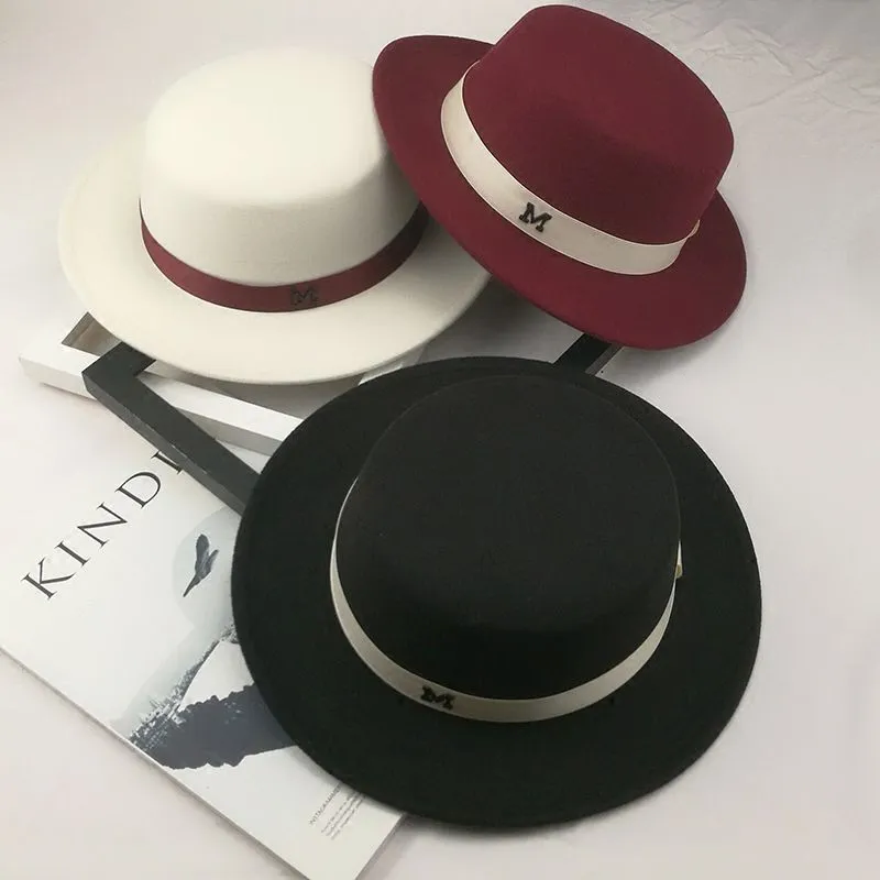 English style felt hat for women, vintage flat brim woolen design, wide ...