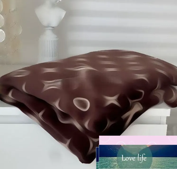 Luxury Designer Blanket With Classic Old Flower Design: Soft Fleece ...