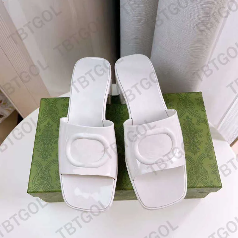 Embossed Platform Jelly Sandals For Women Fashionable Rubber Slides ...