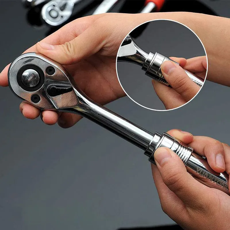 adjustable socket wrench extension