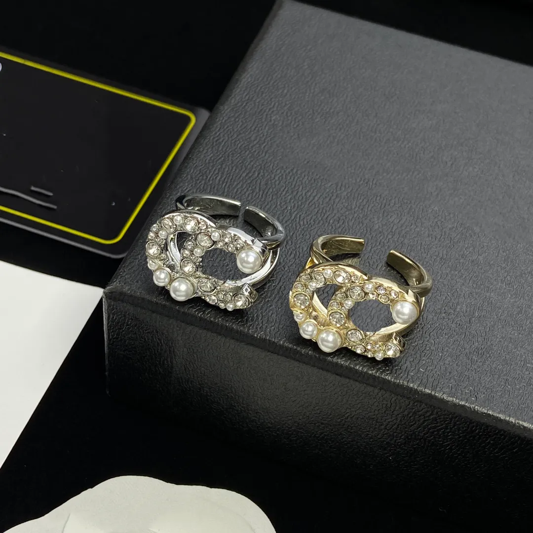 DHgate.com:Exquisite Womens Sterling Silver Wedding Ring with Crystals ...