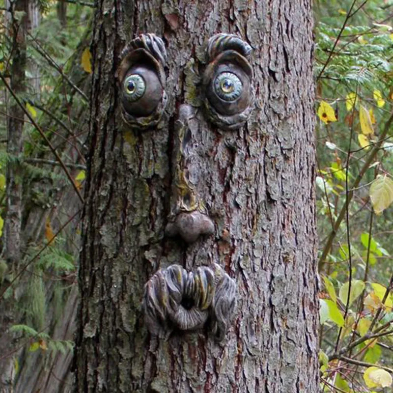 Fun Garden Decorations Tree Face Figurine: Old Man Hugger With Grimace ...