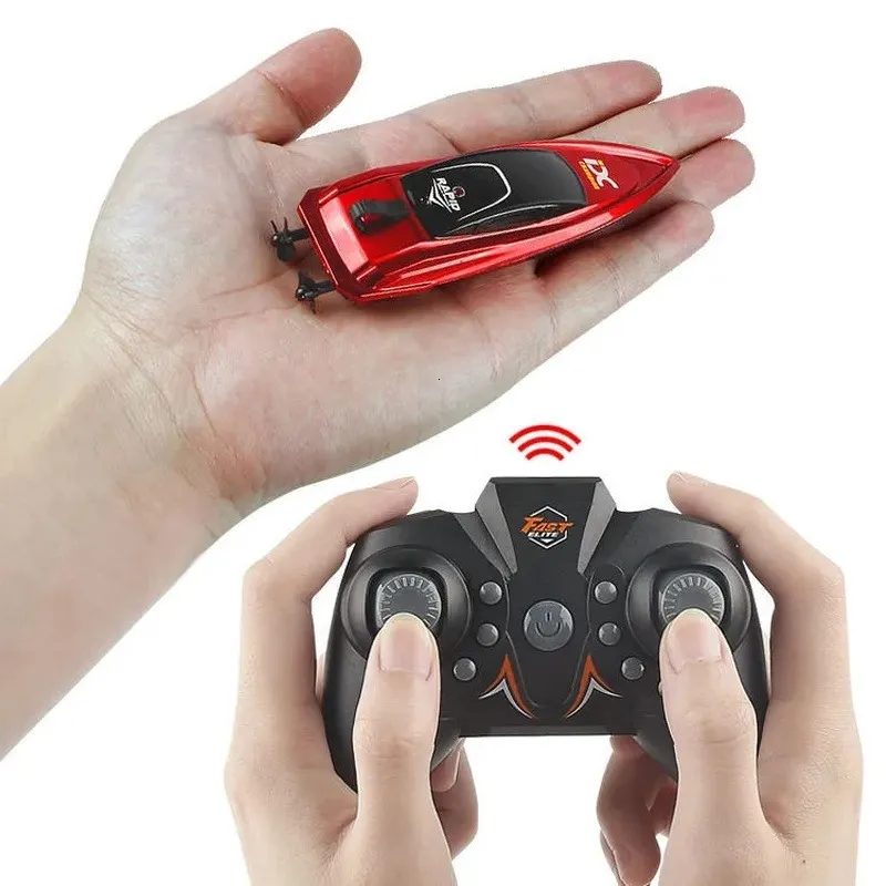 Mini RC Boat, 2.4 GHz Radio Remote Controlled High Speed Model Remote ...