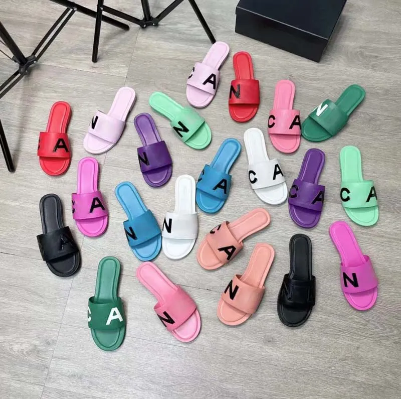Designer Luxury Women's Sandals: New Candy Letter Slippers - Top Casual ...