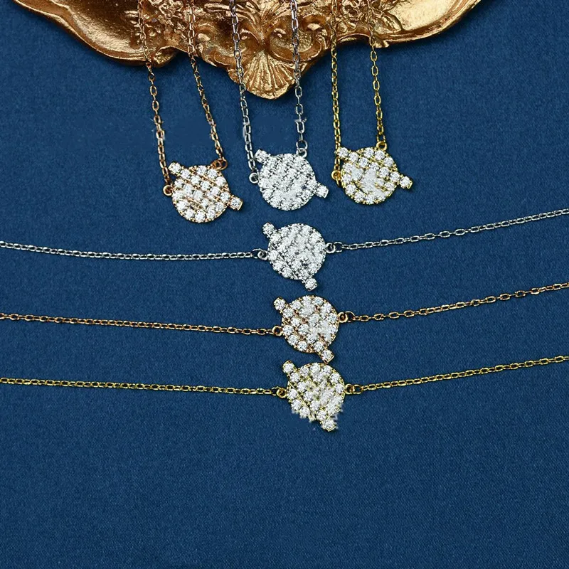 18k Gold Plated Full Diamond Circle QT Diamond Hamsa Necklace With ...