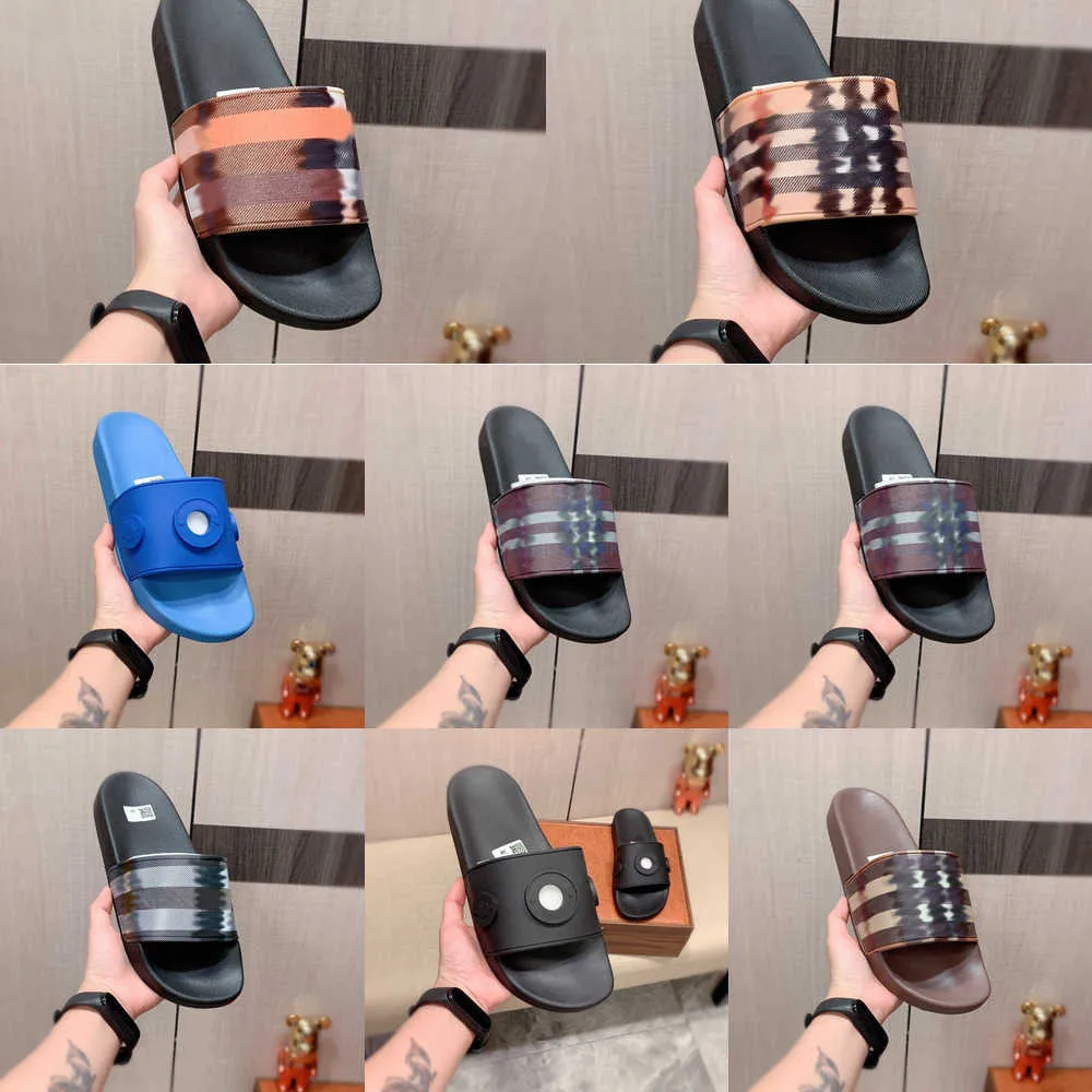 Comfortable Plaid Slides - Summer Beach Sandals for Men & Women ...