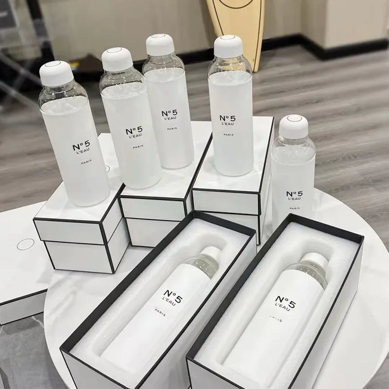 DHgate.com:2024Large Capacity 590ml Frosted Glass Water Bottle with ...