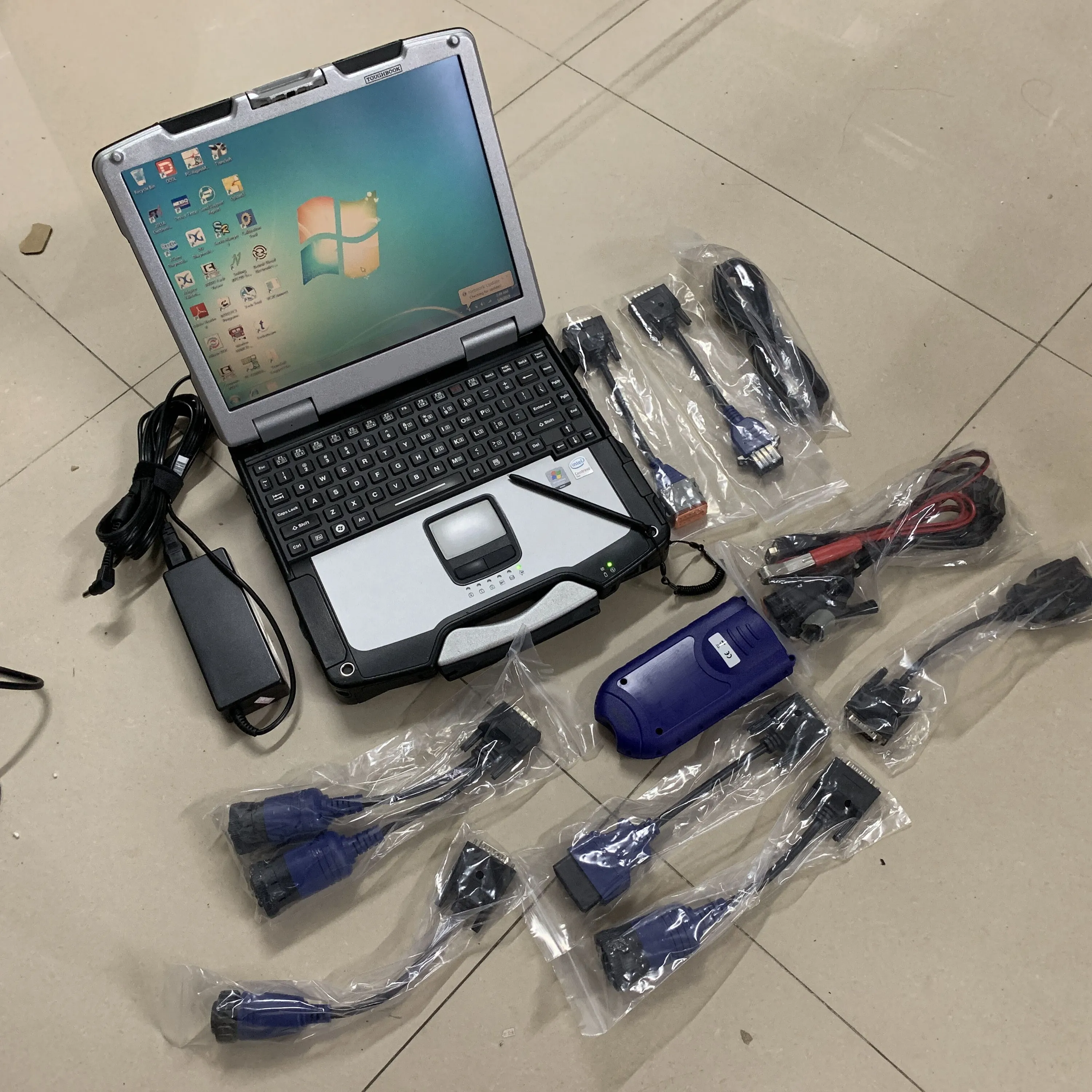 Heavy Duty Truck Diagnostic Scanner with Laptop & Cables - Full Set ...