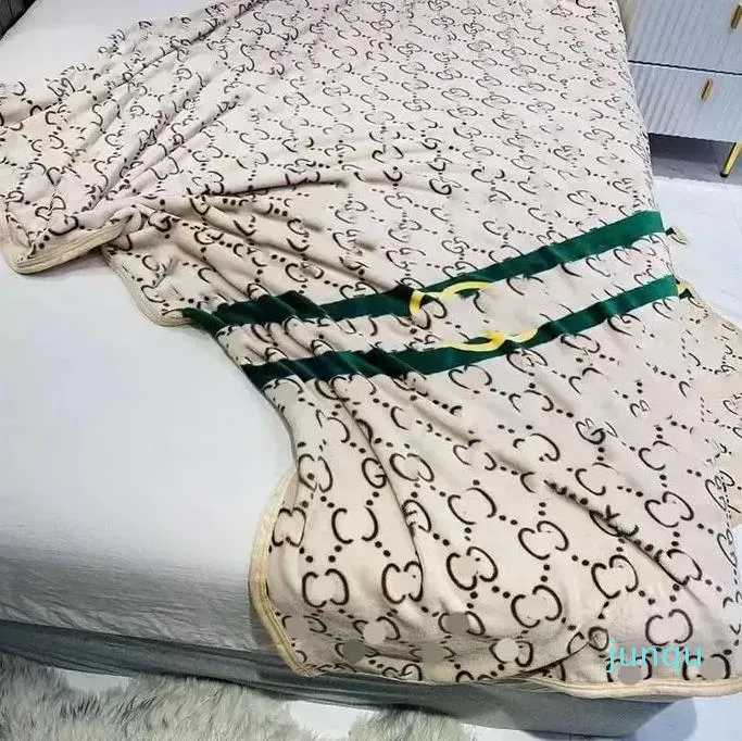 Luxury Designer Flannel Throw Blanket High Quality Modern Casual Letter ...