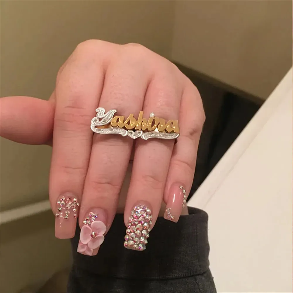 Nameplate rings two finger store