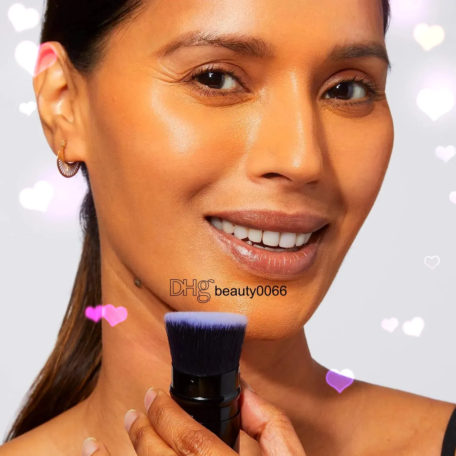 Cepillo De Maquillaje Kabuki Retráctil: Cerdas Ultra Suaves Y Amigables ...