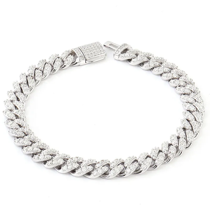 Designer Iced Out Cuban Chain Necklaces for Men and Women: Durable Gold ...