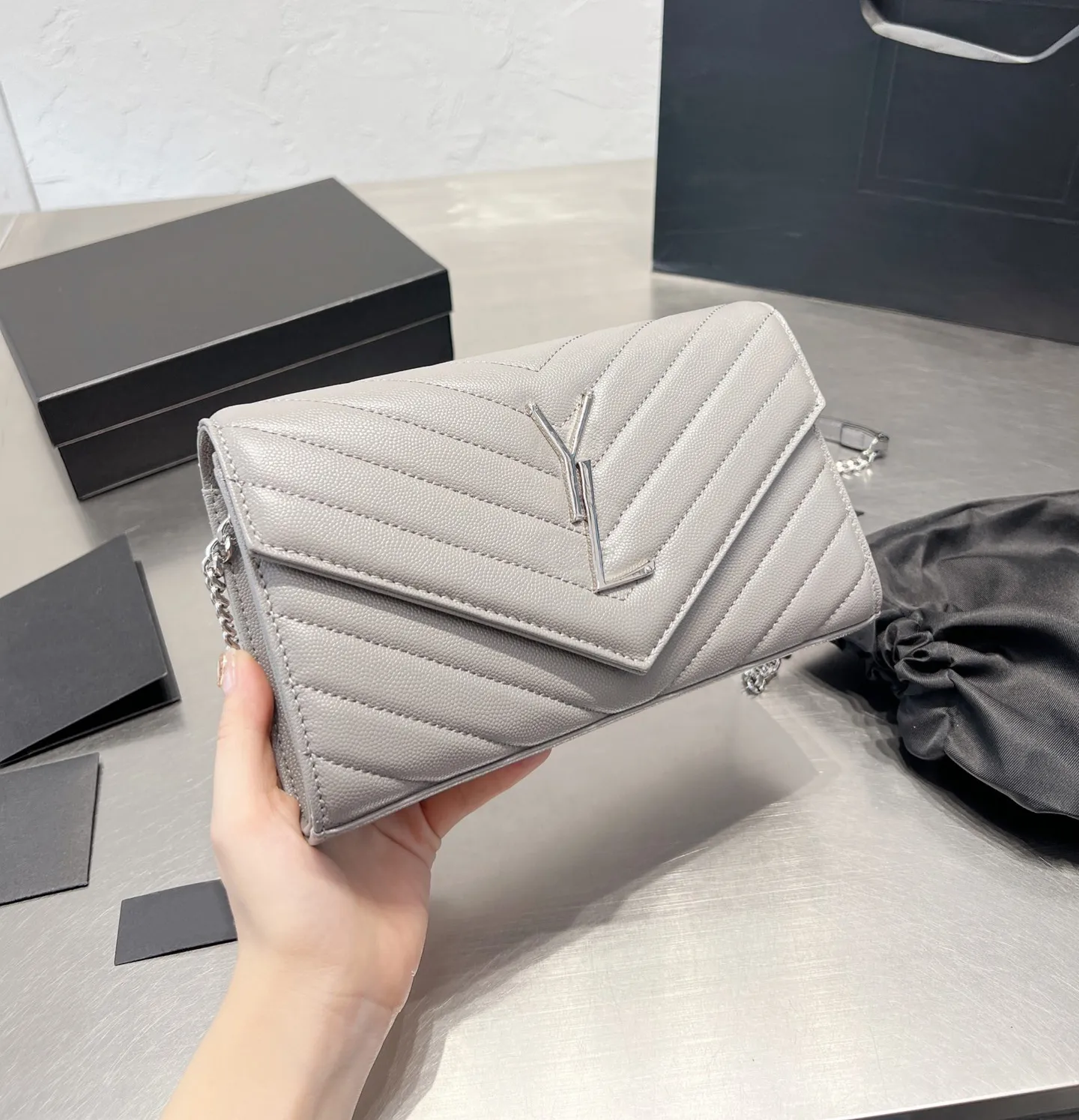 Envelope Leather Designer Bag: Luxury Chain, Gold/Silver Finish, Great ...