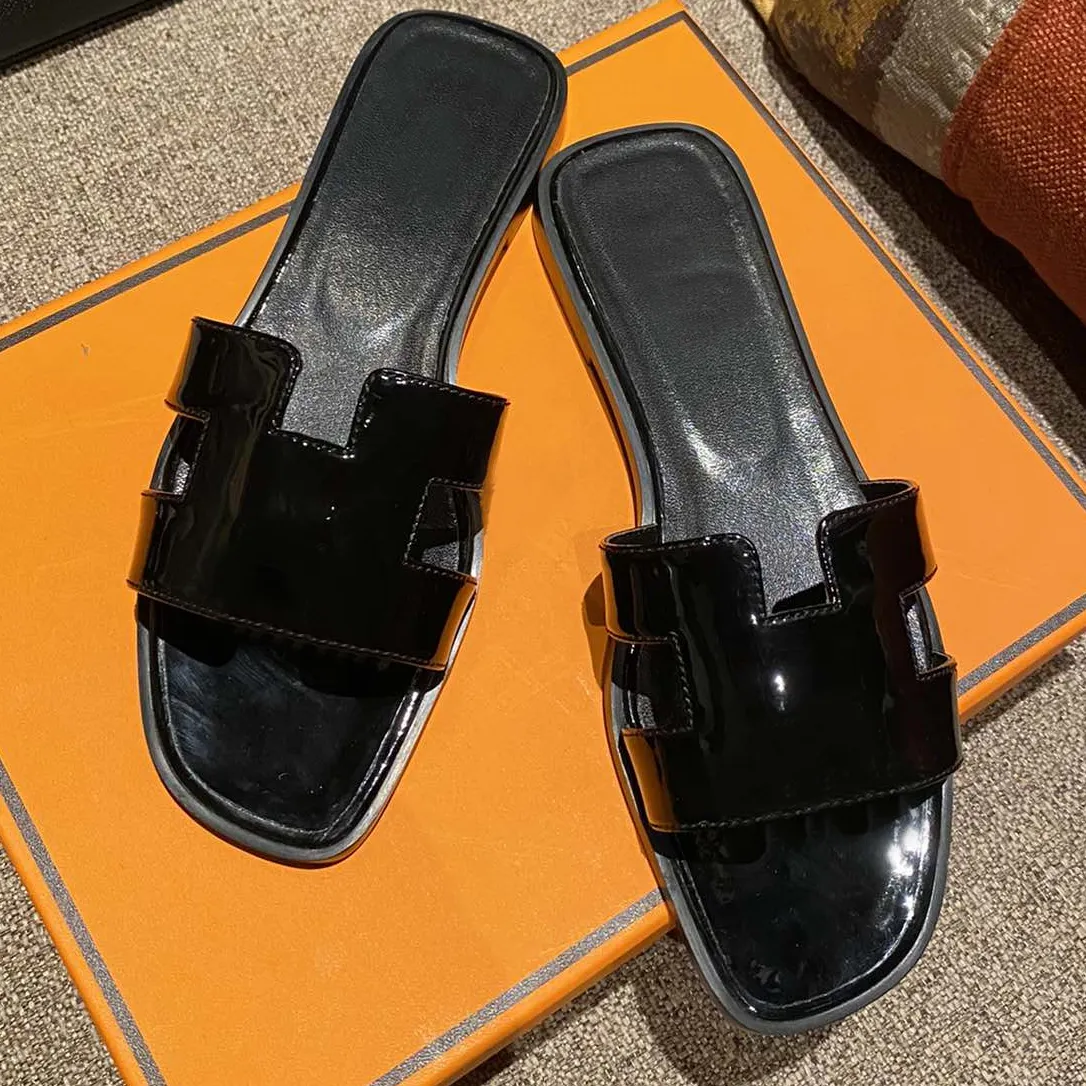 Luxury Leather Designer Slides: Classic H Shaped Flat Sandals For Men ...