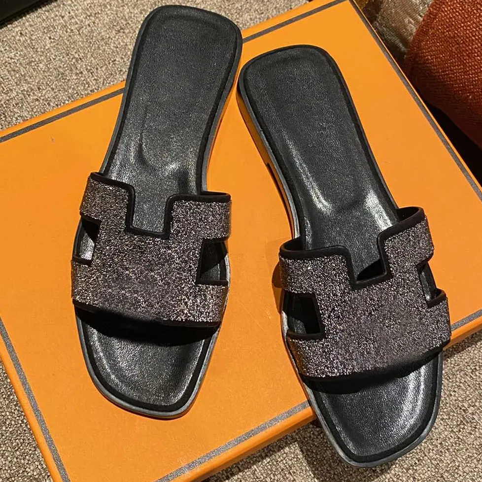 Luxury Leather Designer Slides: Classic H Shaped Flat Sandals For Men ...
