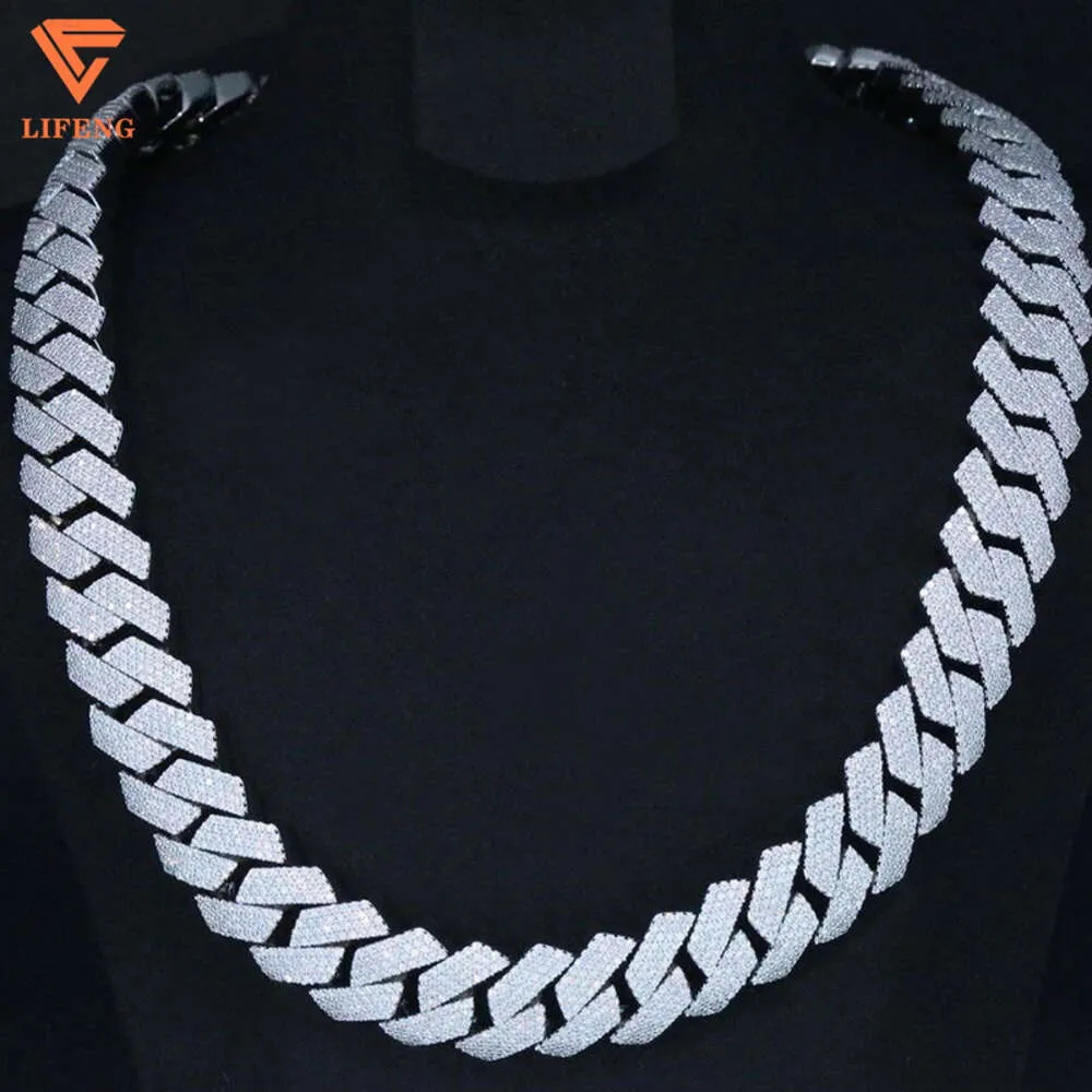 Iced Out 18mm Cuban Link Chain Mens Silver Chain Necklace In White ...