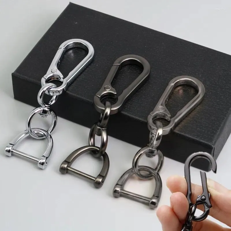 DHgate.com:Keychains Classic Metal Car Keychain Key Holder High Quality ...