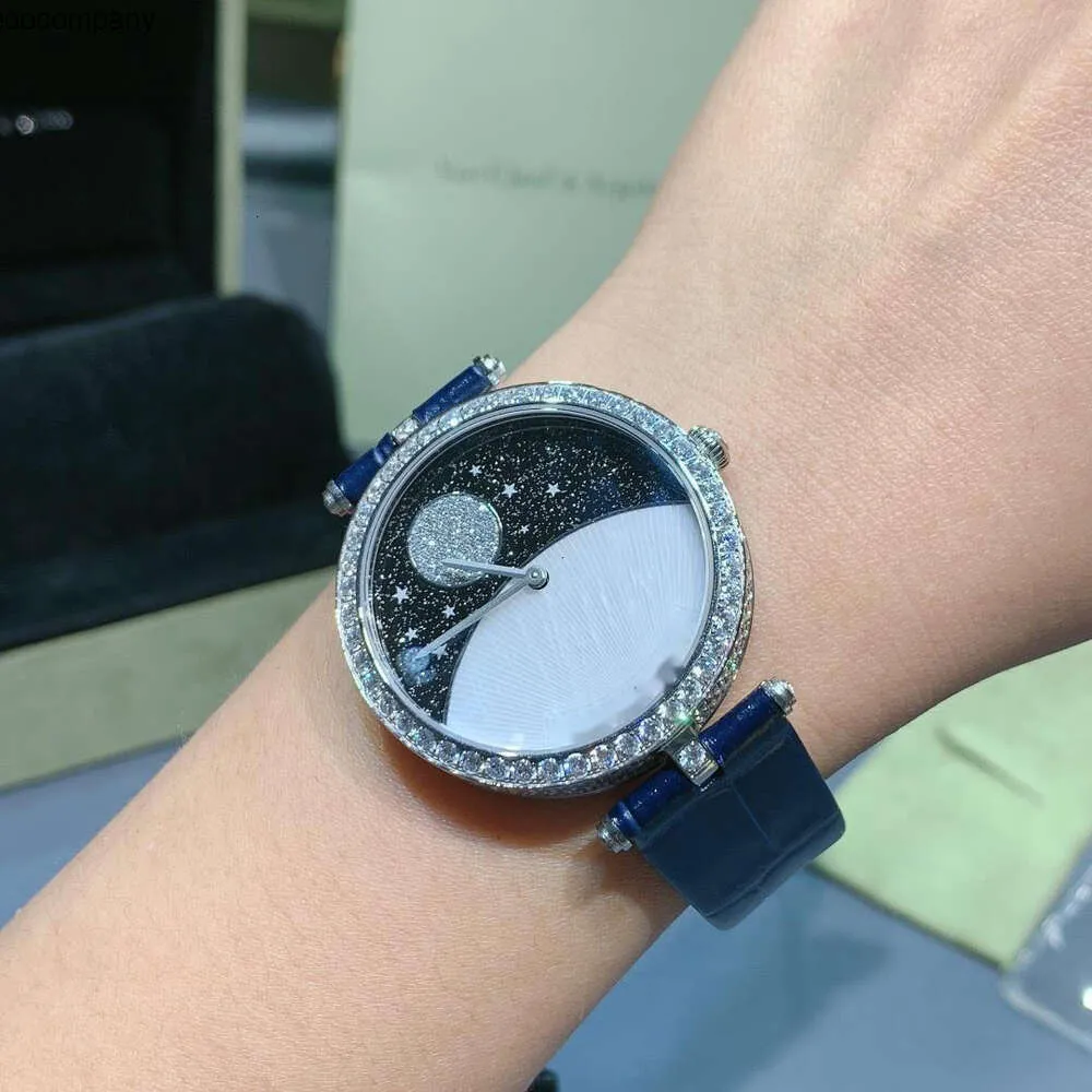 Diamond Four Leaf Clover Va Causal Cleefly Designer Van Luxury Fashion ...