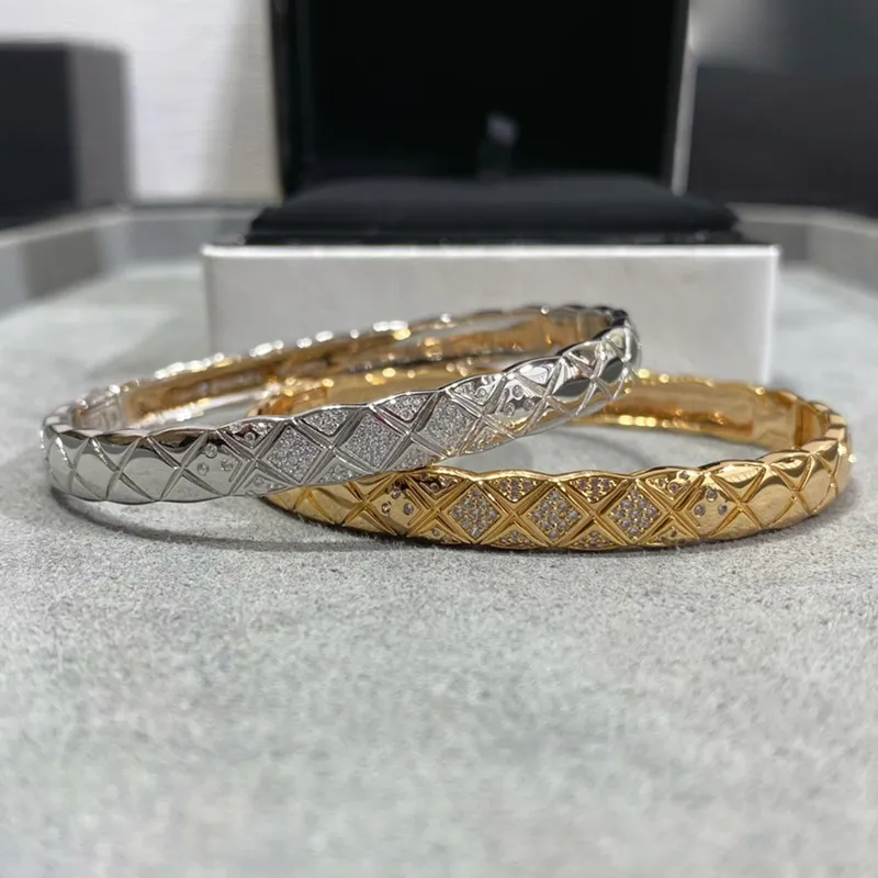 Diamond Design Classic Style Unisex Bangles Bracelet For Couples In ...