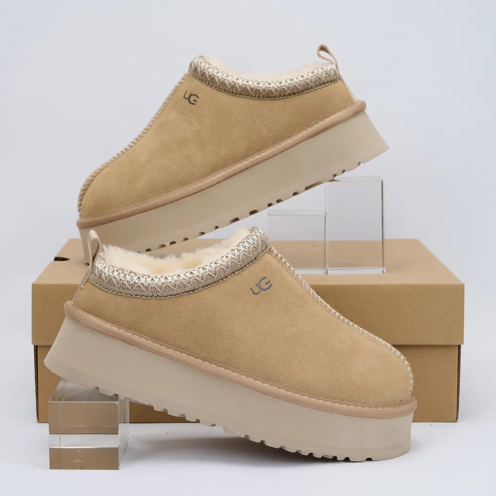 Womens Classic Ultra Mini Platform Boots Mustard Seed Chestnut Suede ...