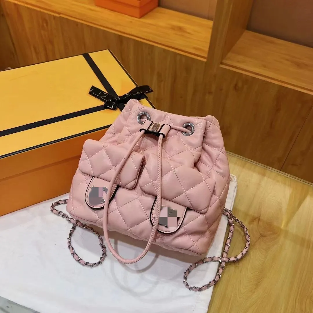 DHgate.com:Stylish Chain Drawstring Backpack Trendy Small Bucket Bag ...