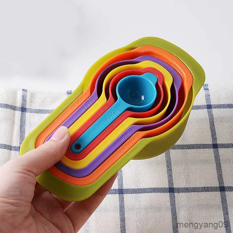 DHgate.com:Colored Plastic Measuring Cup and Spoon Set: Kitchen Baking ...