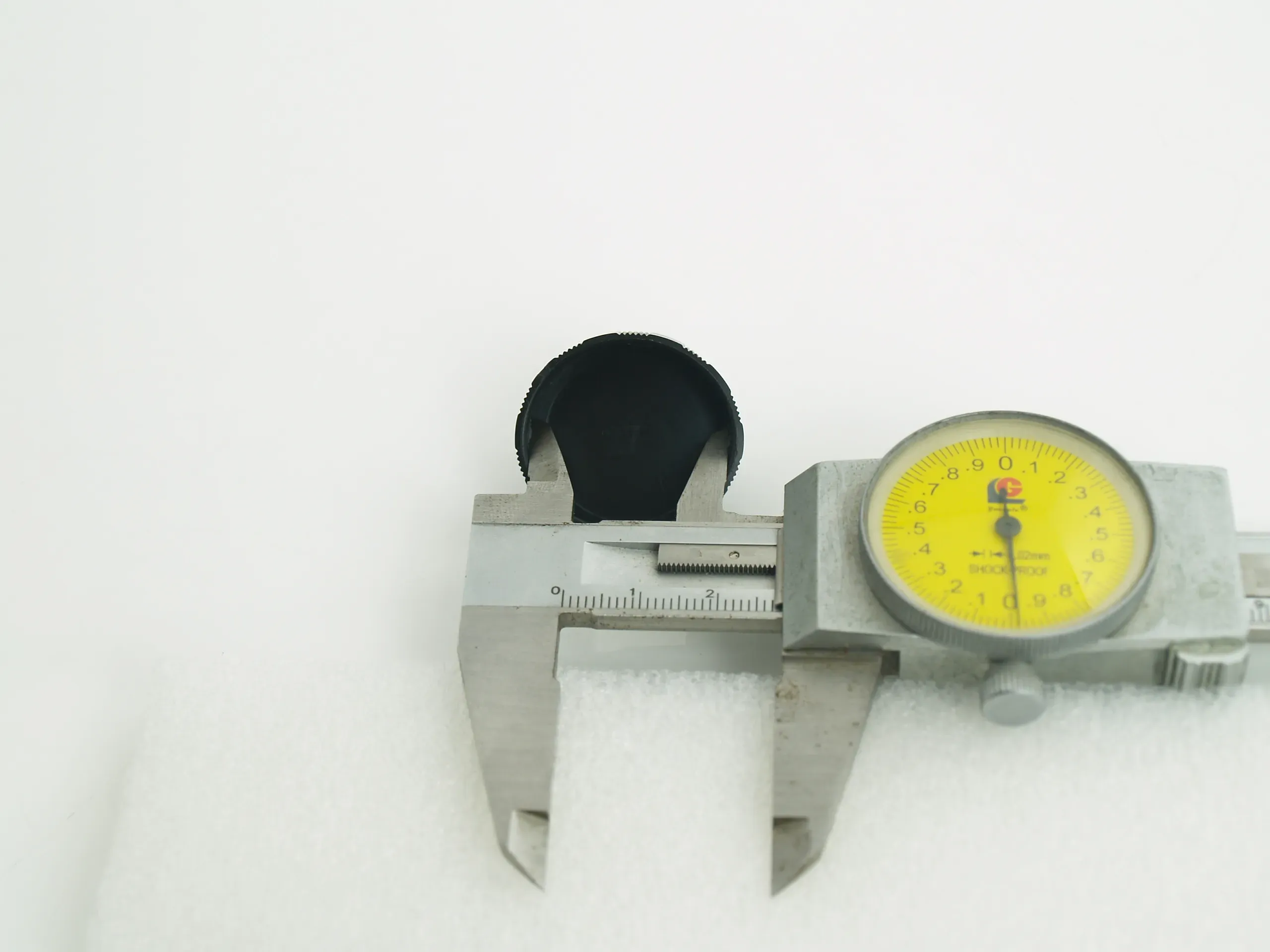 DHgate.com:27mm Plastic Lens Caps Covers for Binoculars, Spotting ...