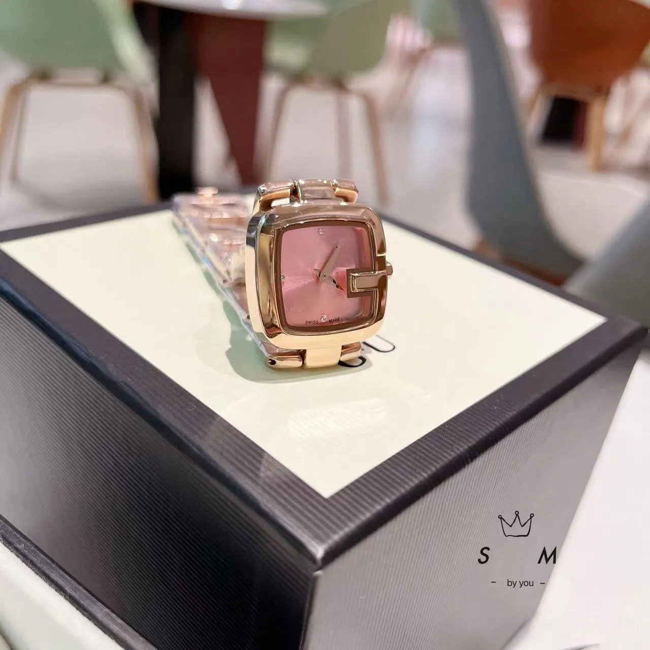 Designer Womens Automatic Quartz Watch Classic And Elegant 30mm Square ...