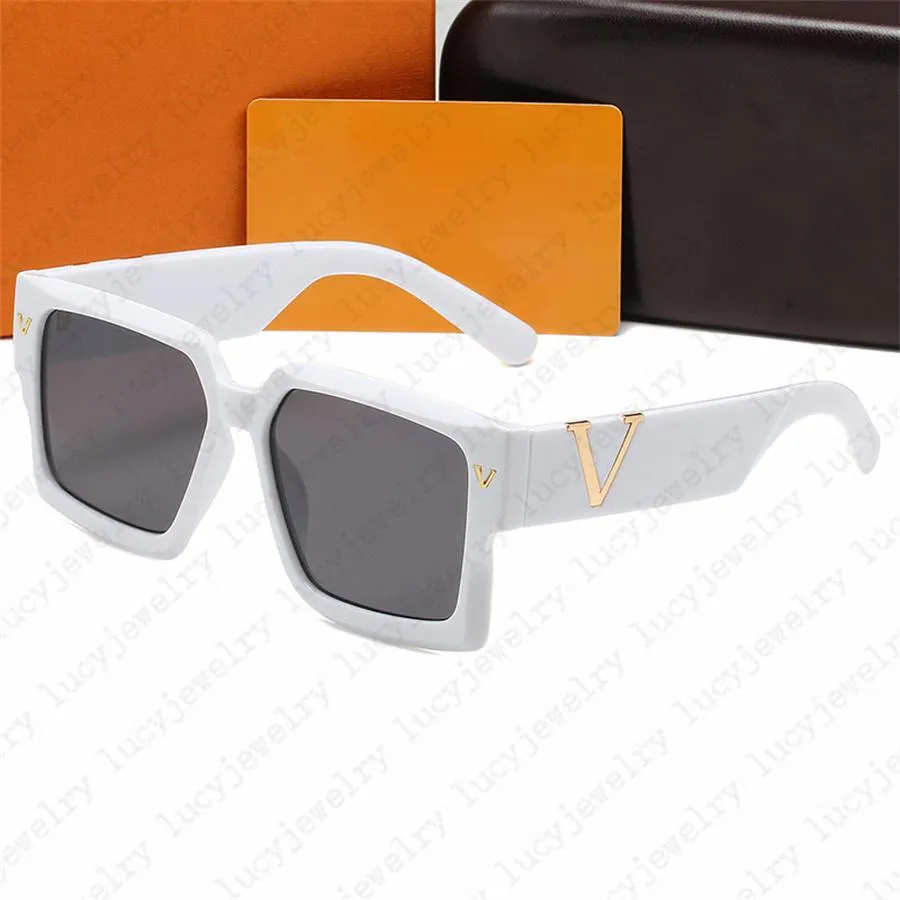 Stylish Unisex Tennis Sunglasses With Print Design, Options, And ...