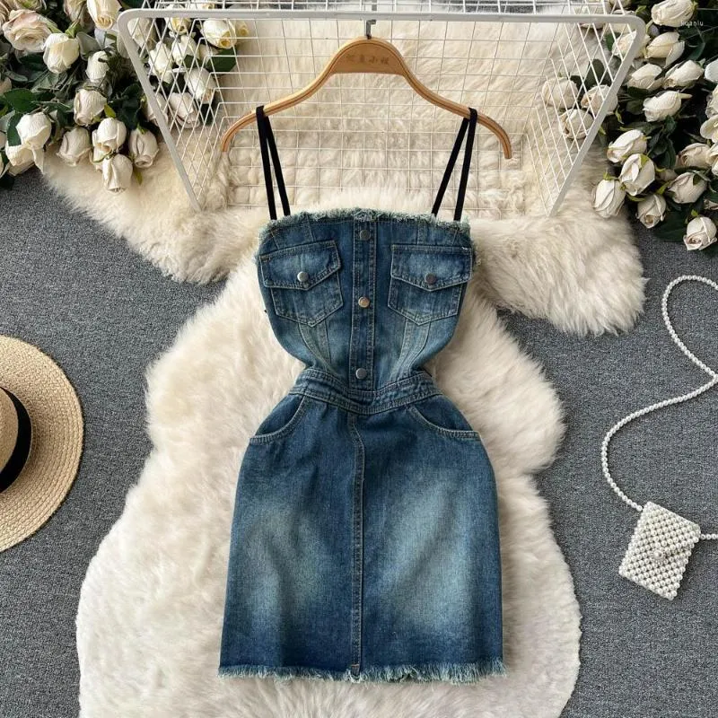 DHgate.com:Korean Vintage Lace-Up Spaghetti Strap Mini Denim Dress:Apparel