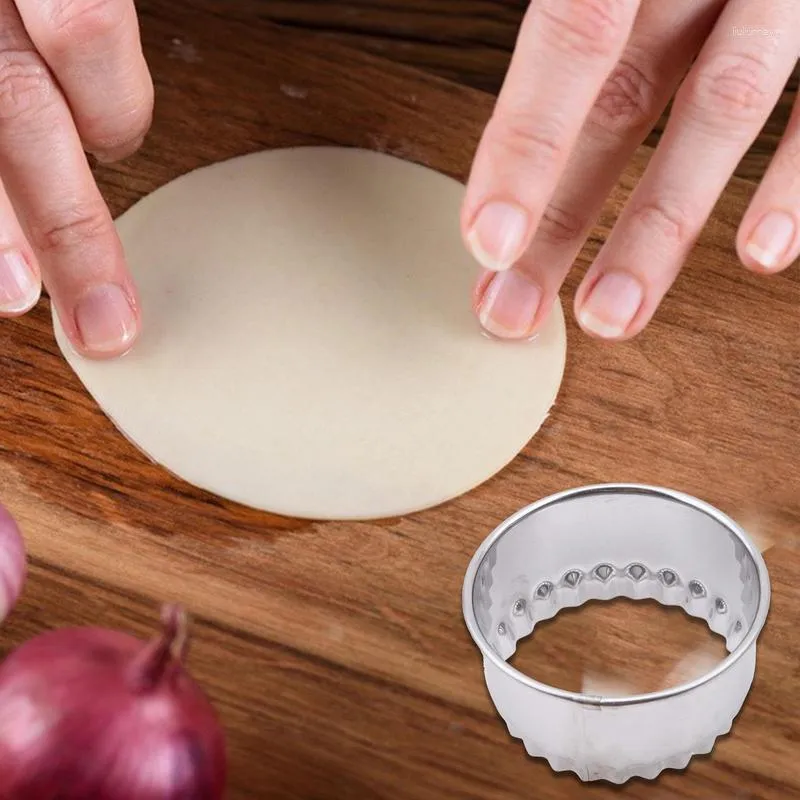 DHgate.com:Stainless Steel Dumpling Cutter Lace Embossing Device Pastry ...