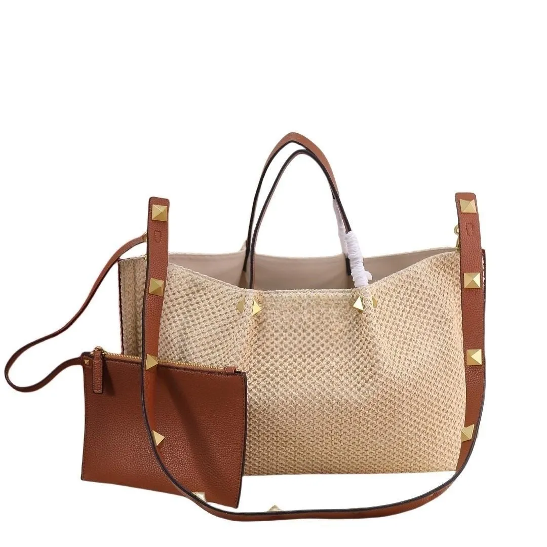 DHgate.com:Premium Italian Leather Handbag with Designer Chain for ...
