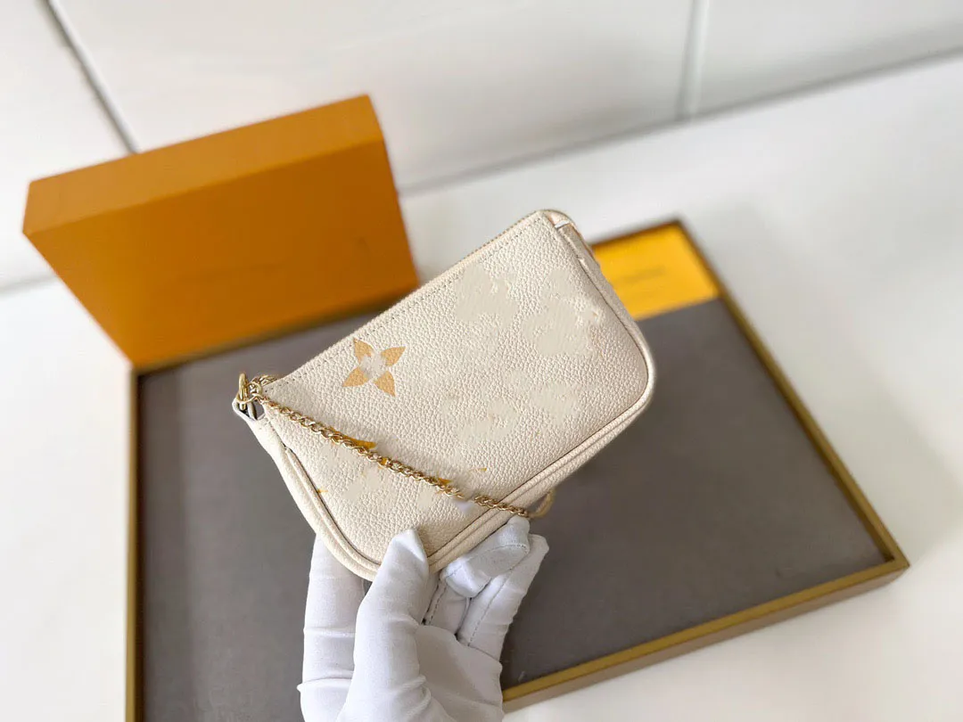 Designer Leather Wallet For Women Card And Coin Purse With RFID ...