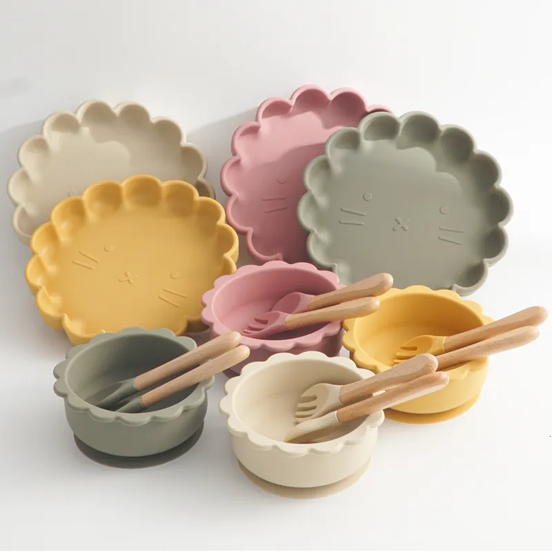 Kawaii Animal Baby Feeding Set - Silicone Plates, Bowls, Spoons ...
