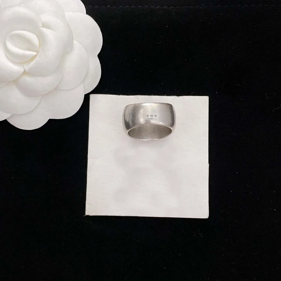 Luxury Silver Plated Charm Meteorite Dinosaur Bone Ring With Luxury Silver Plated Charm Meteorite Dinosaur Bone Ring With