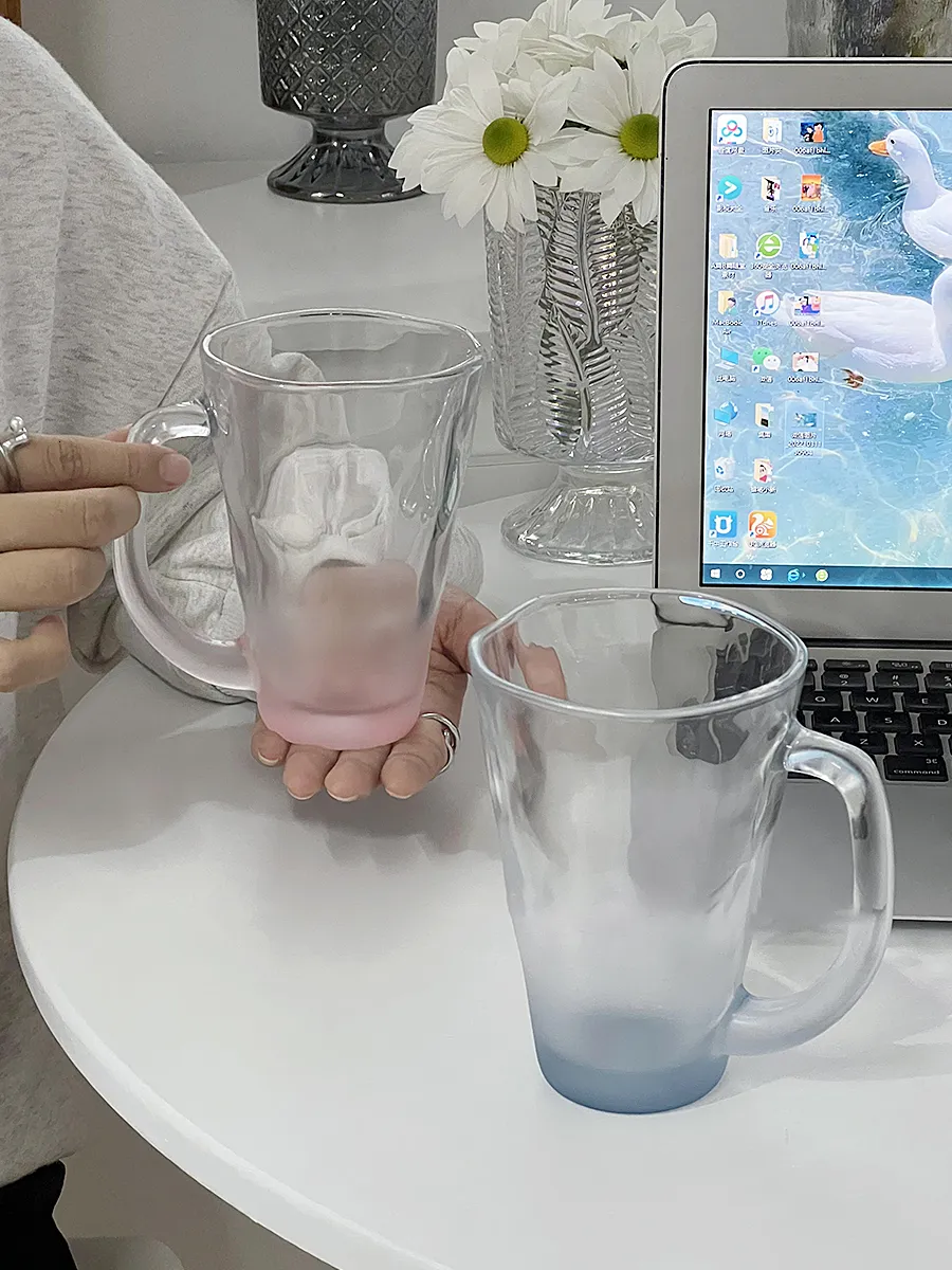 DHgate.com:Gradient Frosted Glass Water Cup with Heart-Shaped Handle ...