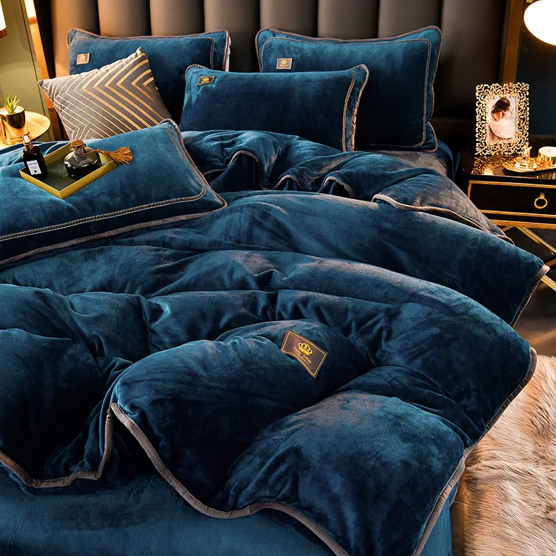 Bedding Sets Solid Color Double Sided Warm Velvet Quilt Cover Thickened ...