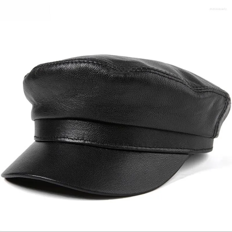 What are the Best Ways to Style Womens Newsboy Caps?
