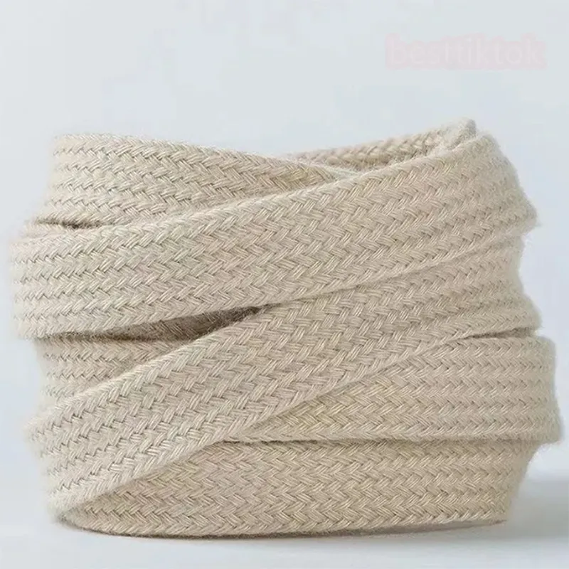 How to Lace Shoe Strings in 5 Different Ways for a Comfortable Fit