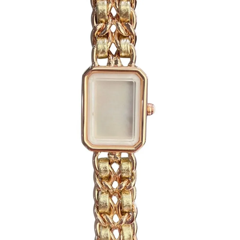 Square Dial Wrist Watch: Elegant & Minimalist Design, Perfect Christmas ...